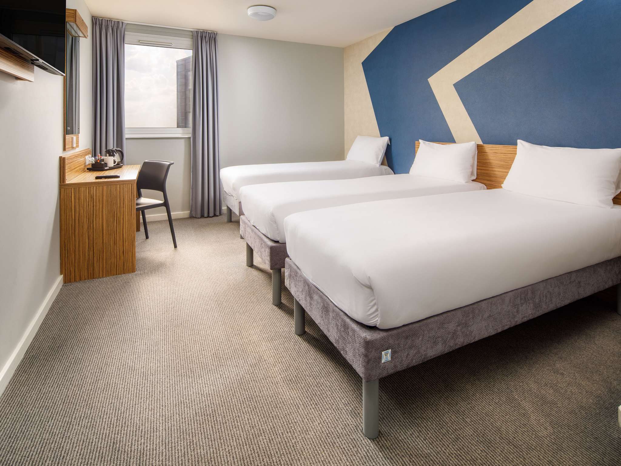 ibis budget London Heathrow Central | Airport Hotel ALL - ALL