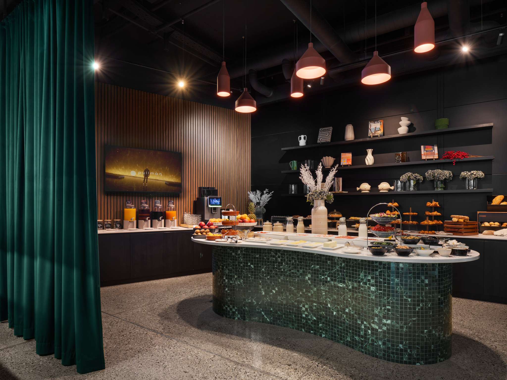 Pullman Zagreb Hotel | Contemporary 4-Star Design Hotel | ALL - ALL