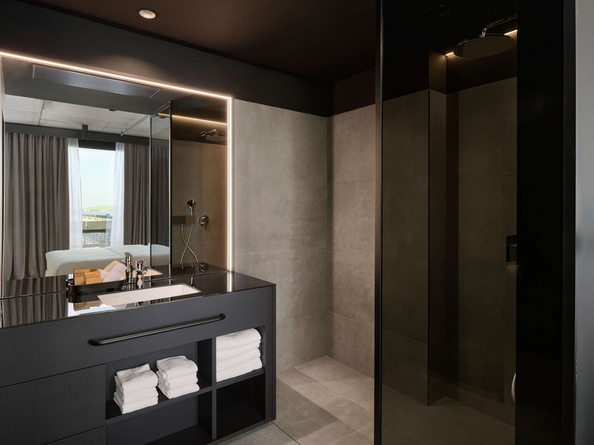 Pullman Zagreb Hotel | Contemporary 4-Star Design Hotel | ALL - ALL