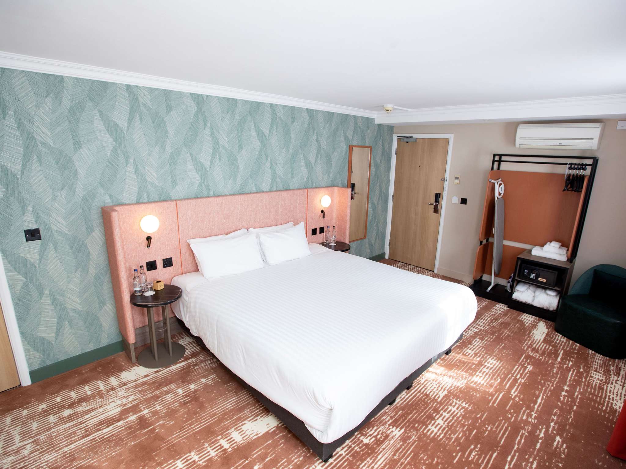Mercure Thurrock Stifford Hall | Thurrock Hotels | Accor - ALL