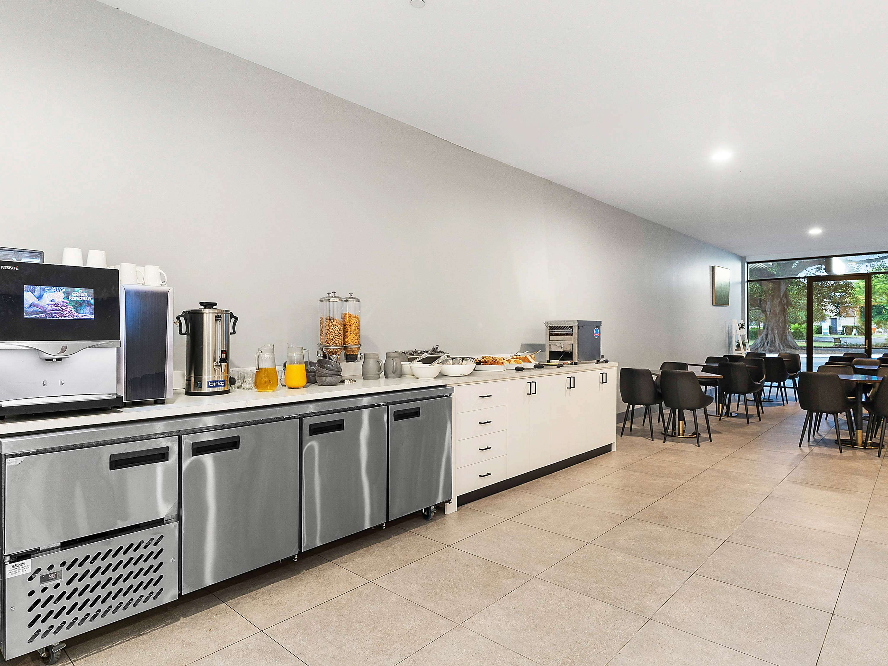 Breakfree on Broadway Sydney - ALL