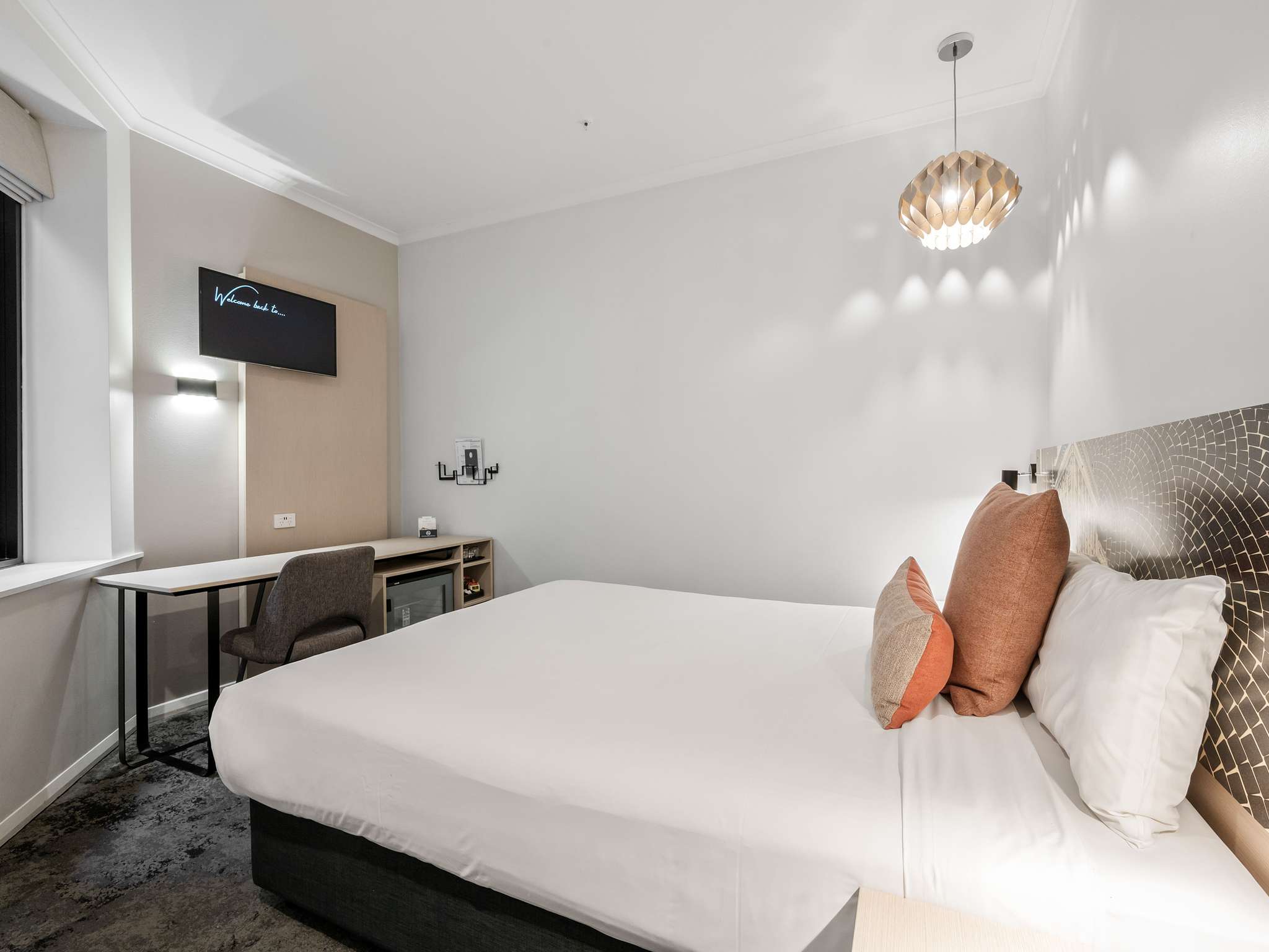 Batman's Hill on Collins - ALL