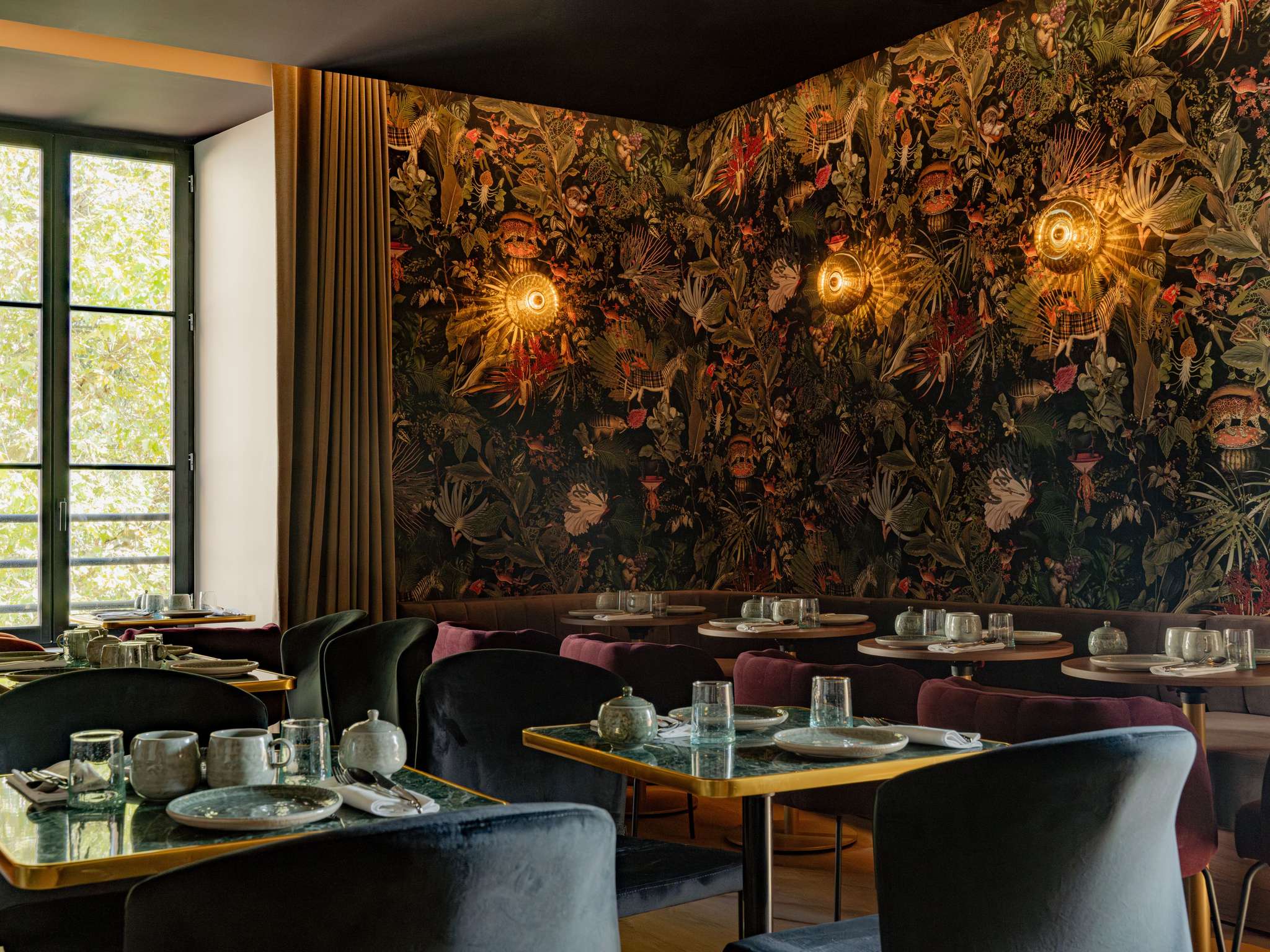 Hotel & Spa Fort St Laurent Lyon - Handwritten Collection | ALL - ALL